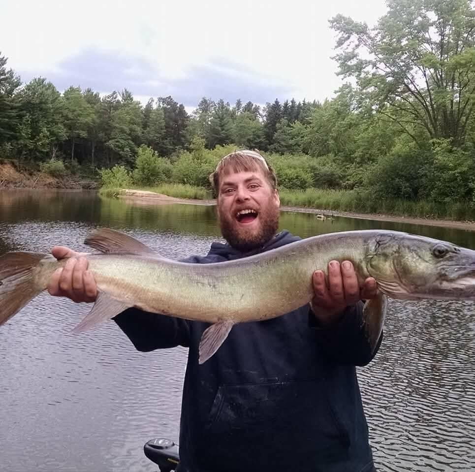 Matthew Lund | Obituaries | leadertelegram.com