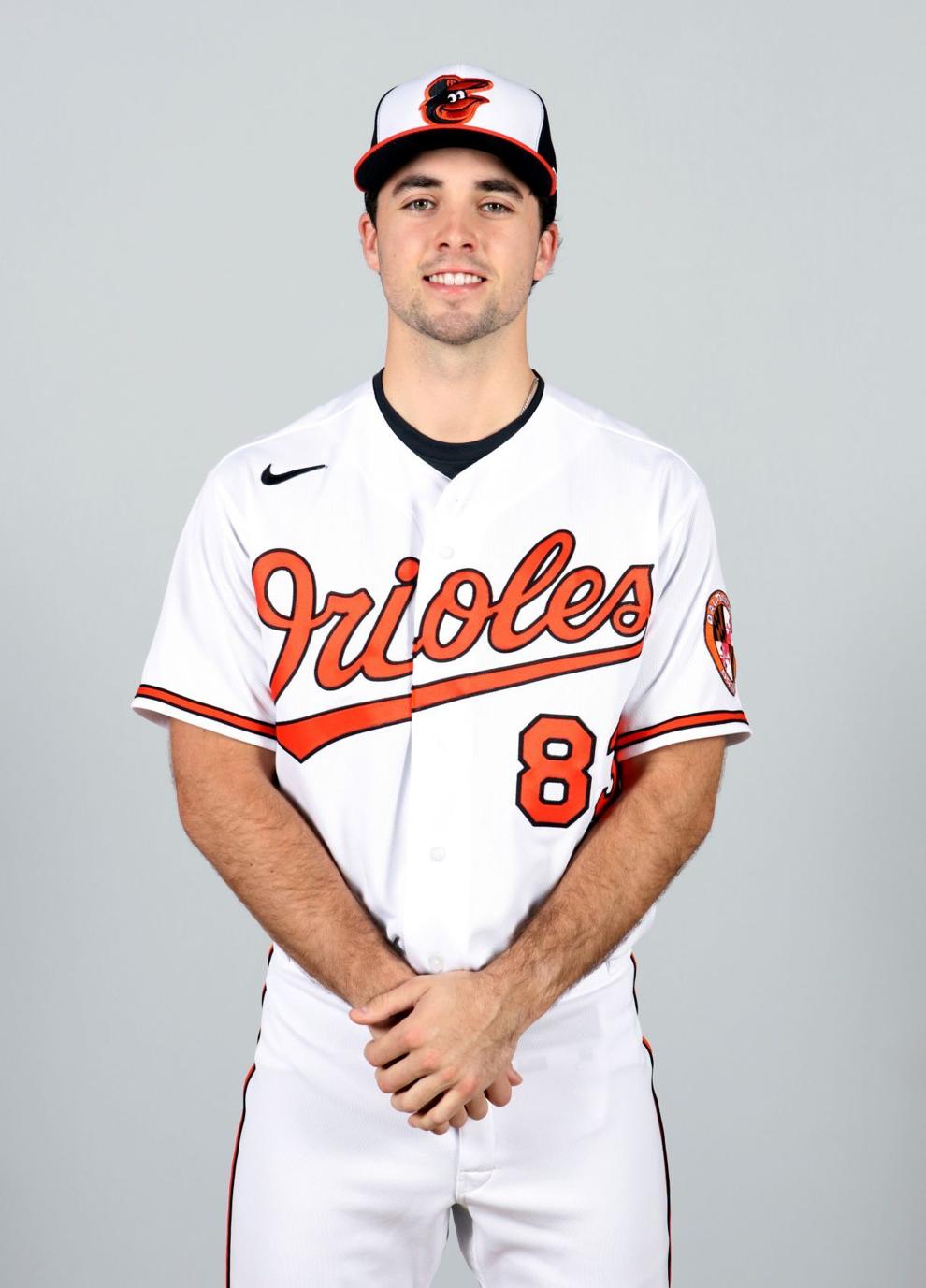 Vavra knocks infield single for first major league hit | Sports ...