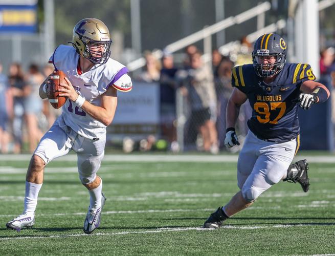 Photo gallery: Loras at UW-Eau Claire football | Sports ...