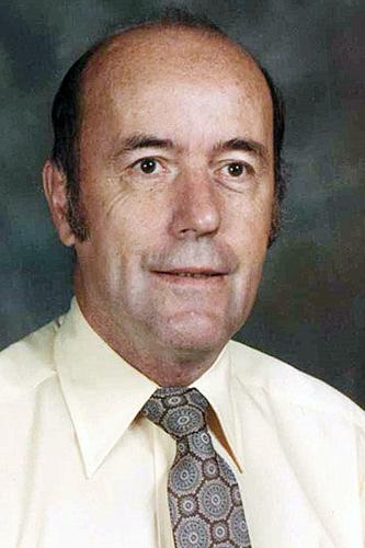 Harry Gibbs | Obituaries | leadertelegram.com