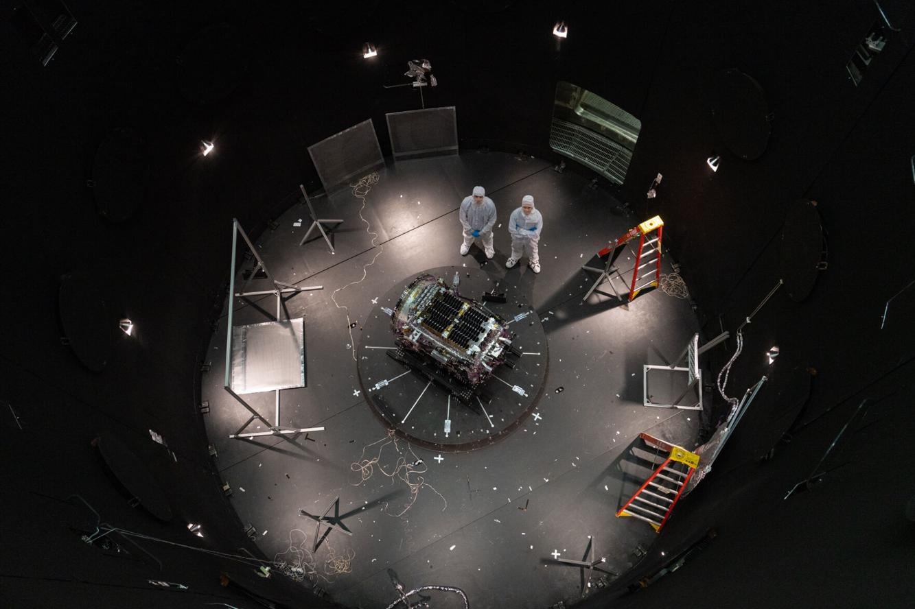 NASA races to save Swift telescope from falling back to Earth with ...
