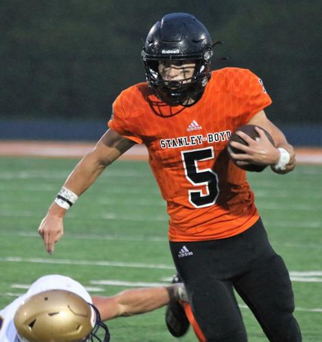 Photo gallery: Durand at Stanley-Boyd football | Sports ...