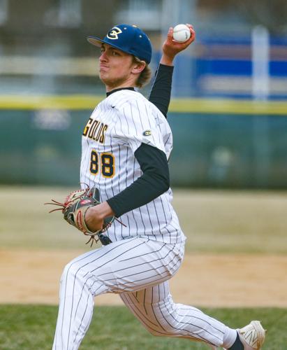 College baseball: Young UW-Eau Claire roster finding learning ...