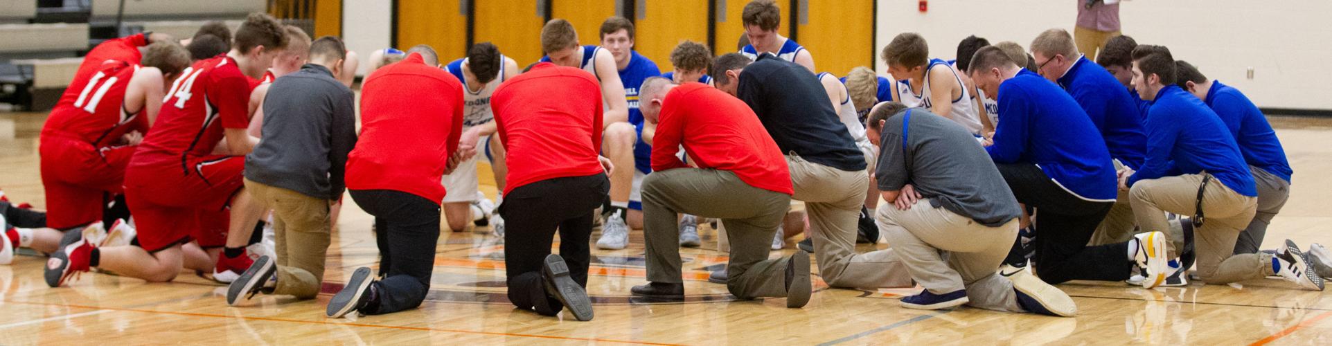 Boys basketball playoffs: McDonell tops Thorp on strange sectional ...