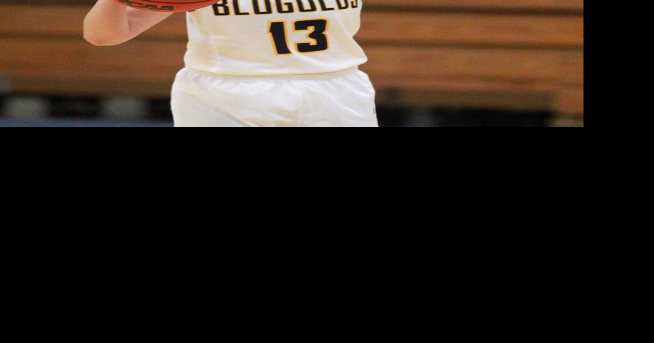 Women's college basketball: Now healthy, Blugolds look to take ...