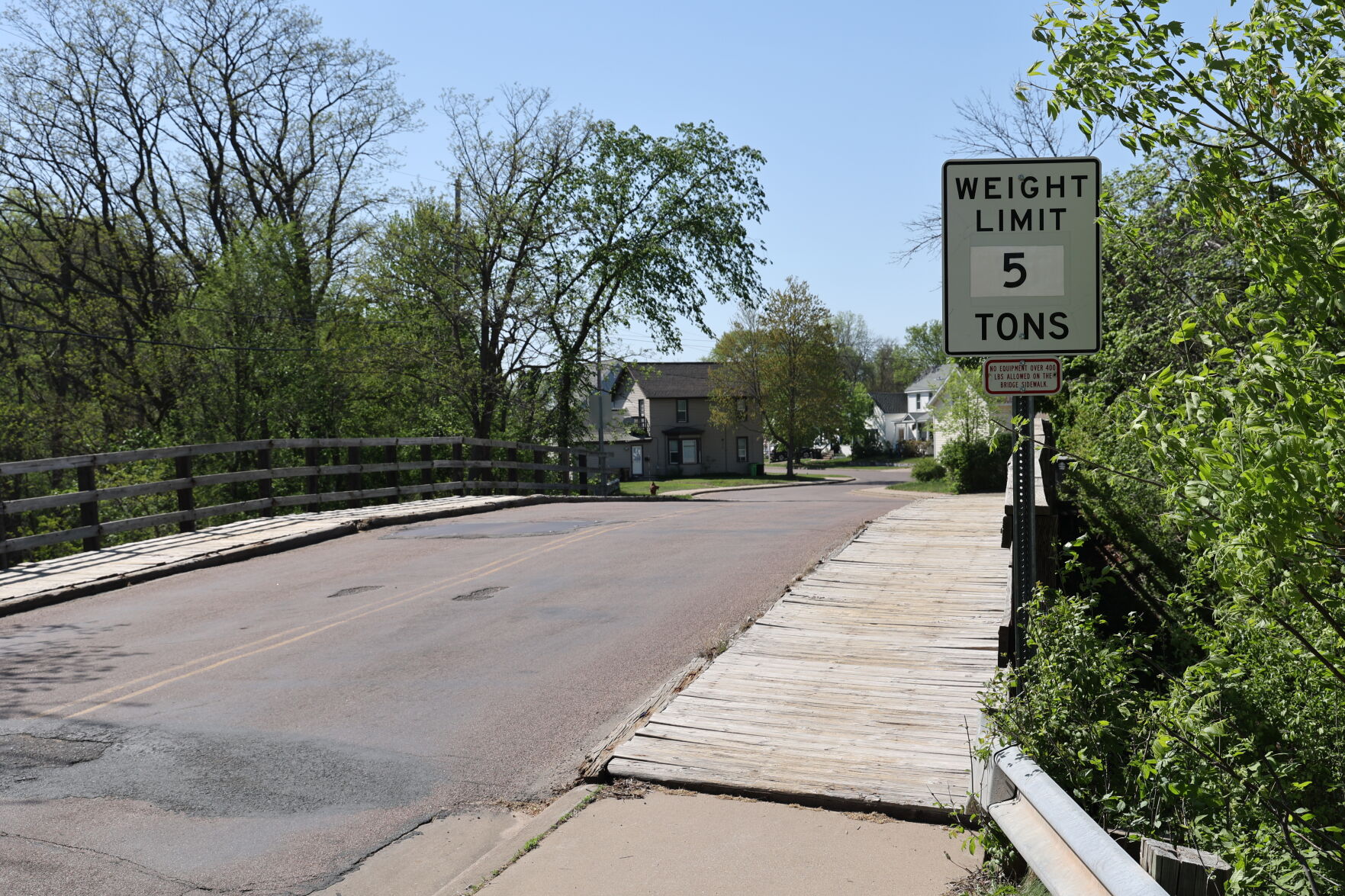 EC City to close off traffic on Eddy Street Bridge for repairs | Local ...