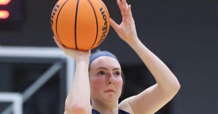 Women's college basketball: Blugolds look to ride momentum in WIAC ...