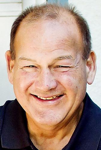 James Carlson | Obituaries | leadertelegram.com