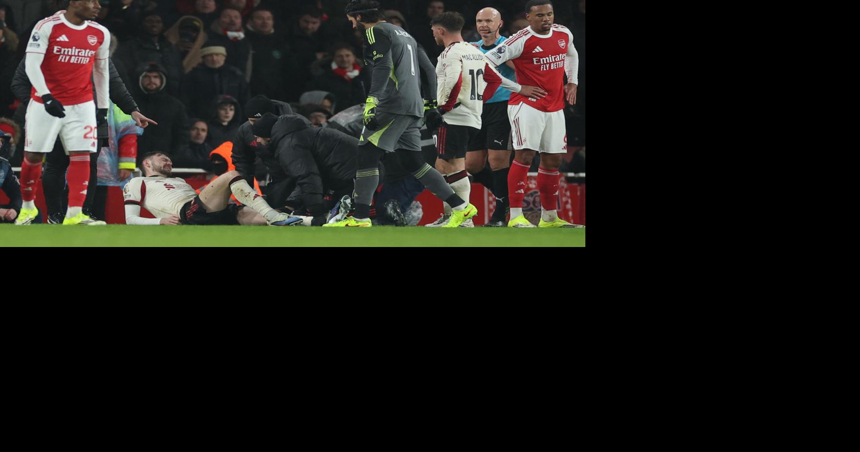 Slot unhappy with Martinelli after Bradley incident in Arsenal ...