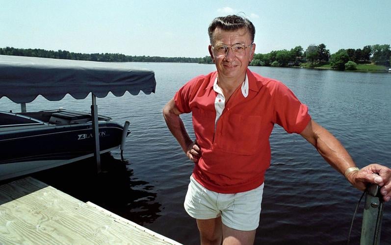 Life Story: Former legislator Roshell was fine with 'maverick' label ...