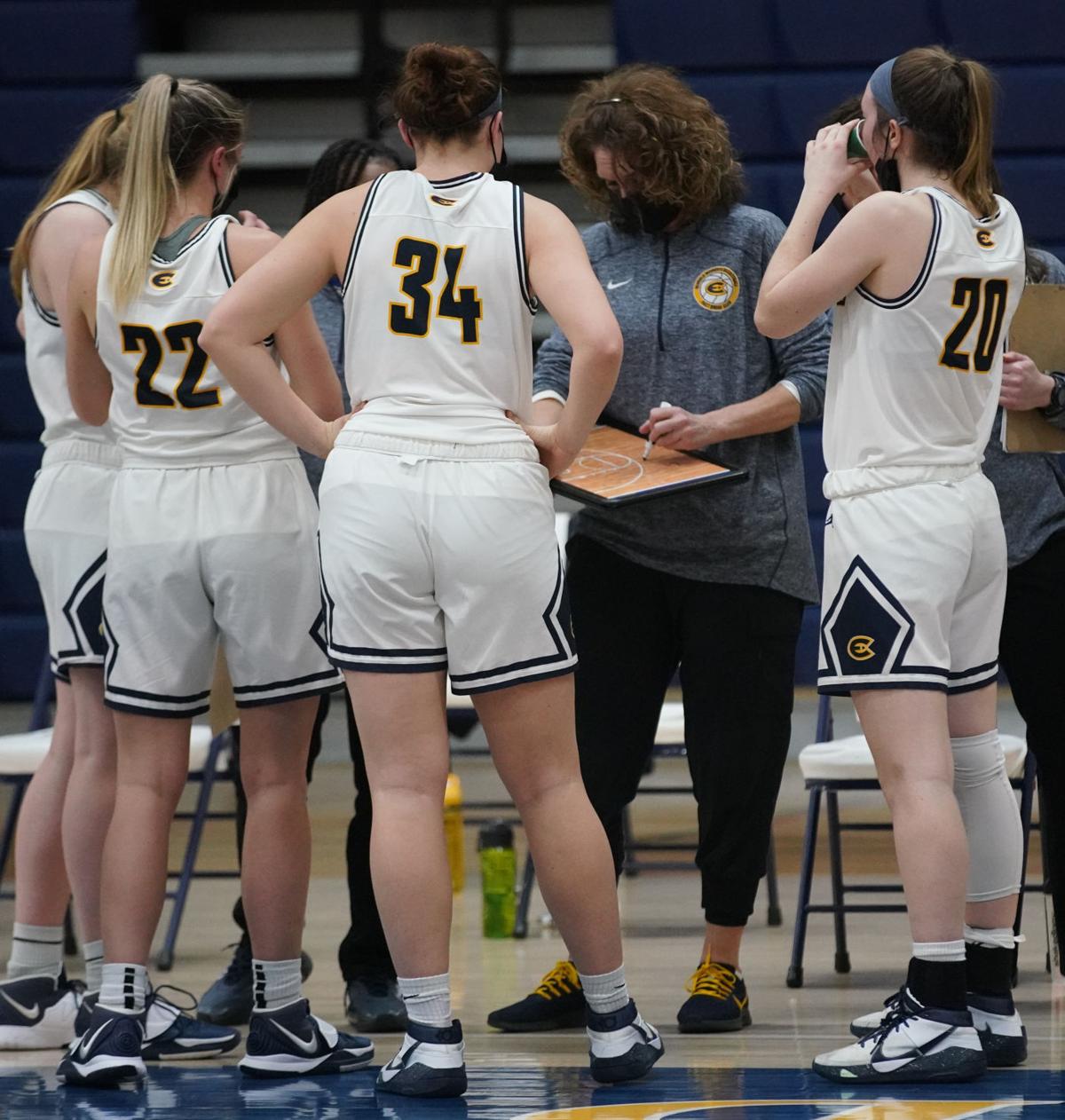 Photo gallery: UW-Whitewater at UW-Eau Claire women's basketball ...