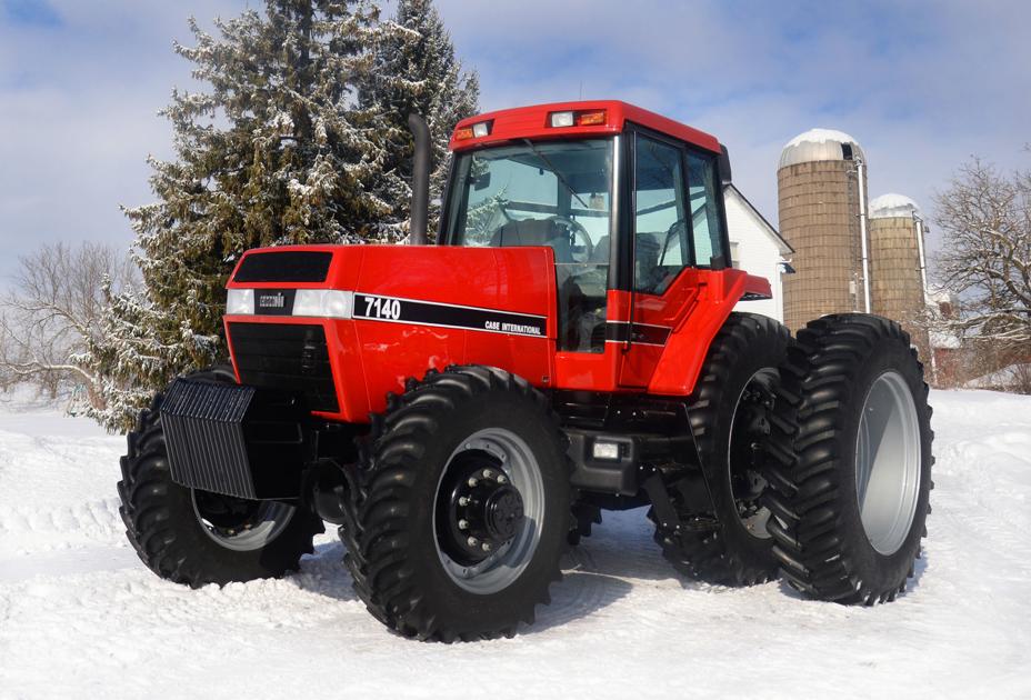 First 1987 Case IH Magnum 7140 tractor restored to original glory ...
