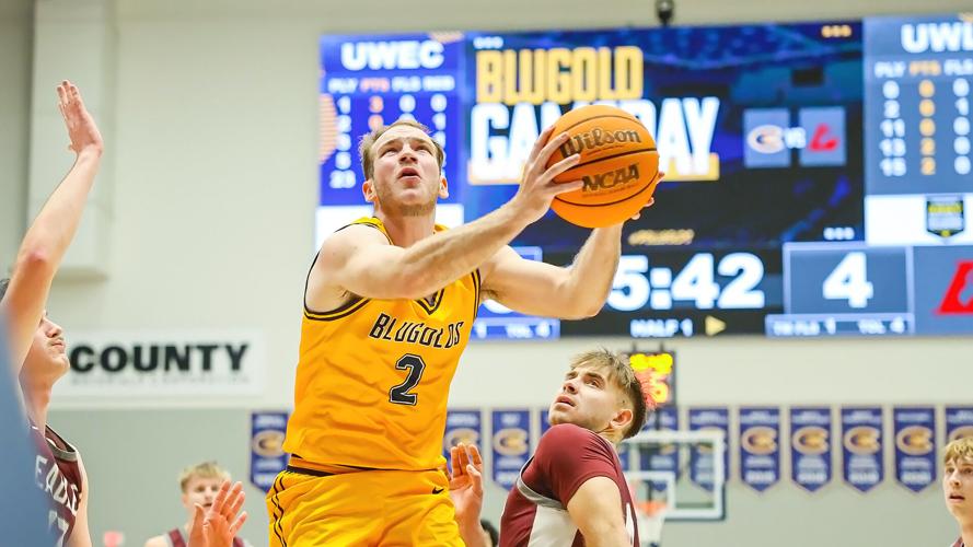 Blugold men outlast No. 18 UW-La Crosse | Sports | leadertelegram.com