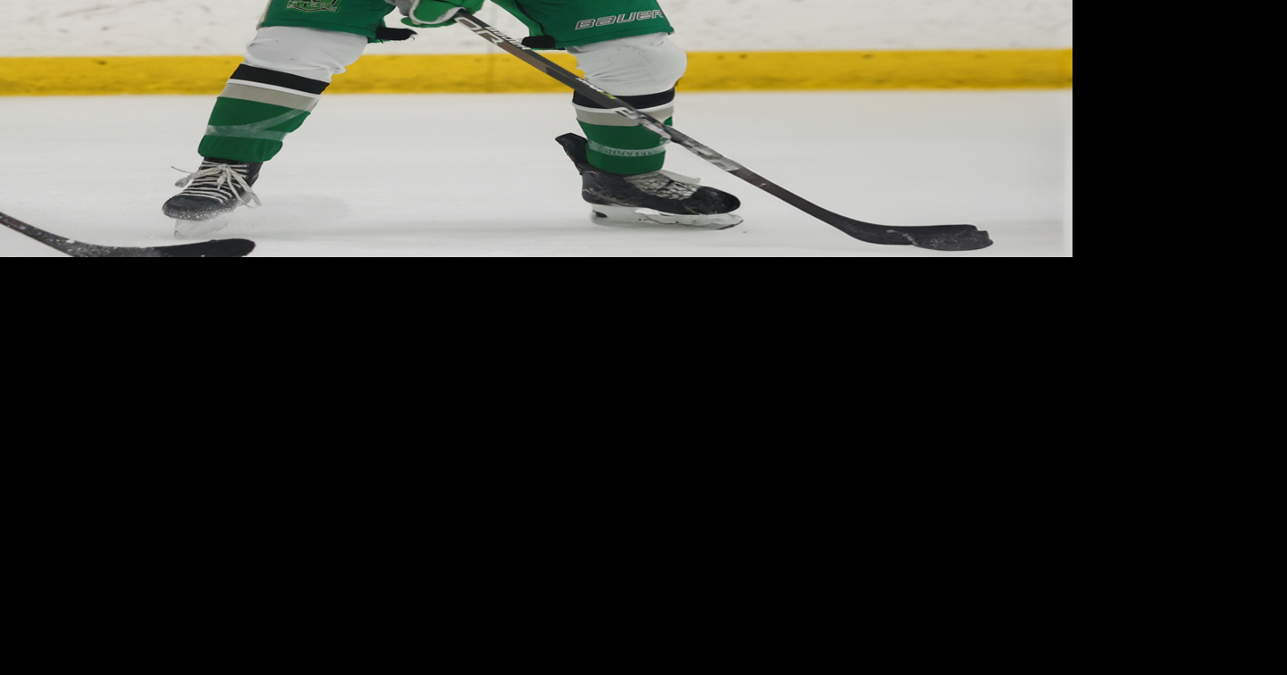 Memorial grad headed to Bethel University to continue hockey career ...