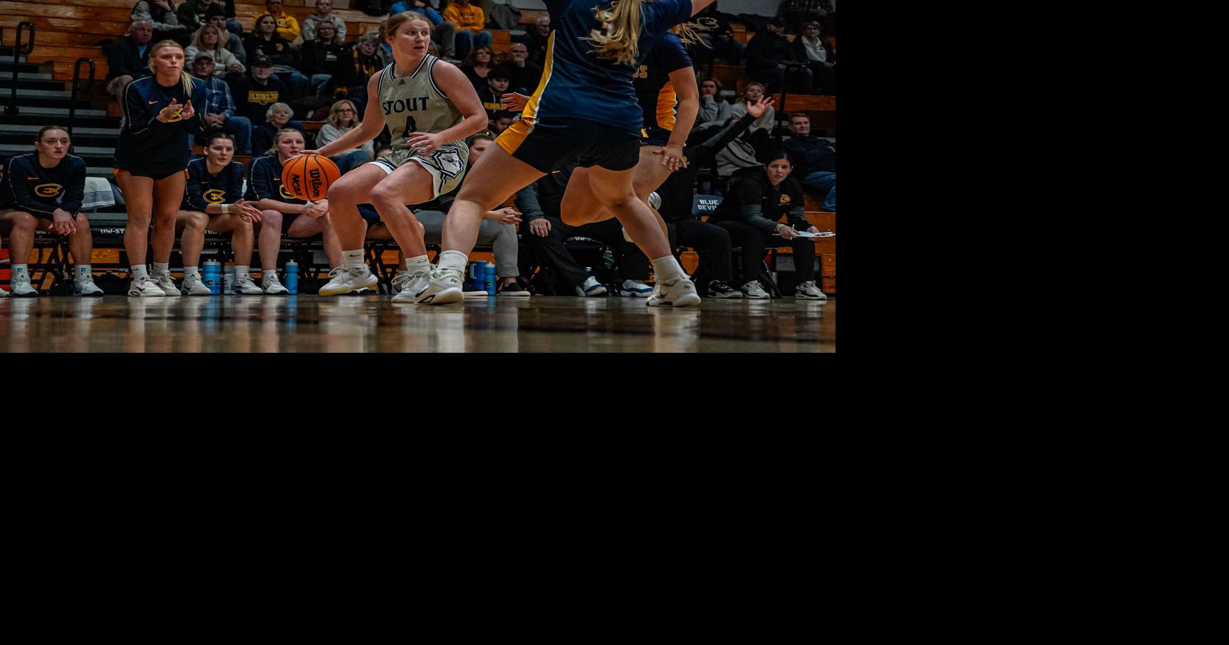 RIVALS SPLIT ON HARDCOURT: Stout women upset No. 24 UW-Eau Claire ...