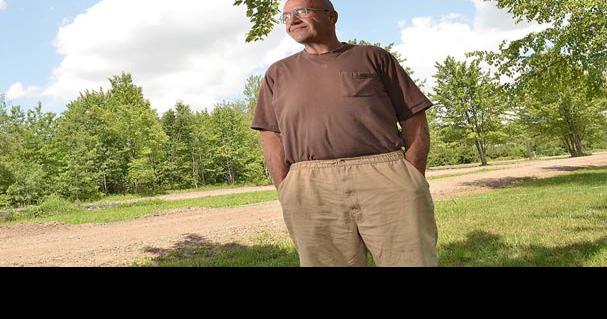 Bloomer man looks forward after losing more than 300 pounds | Off Beat ...