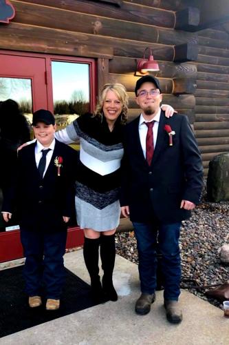 Lisa Steele | Obituaries | leadertelegram.com