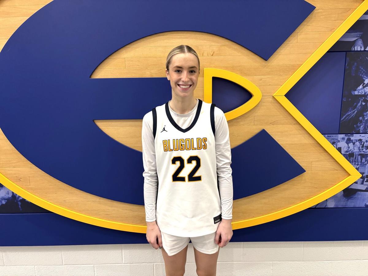 Blugolds start fast before handing Pointers their first loss | Sports ...
