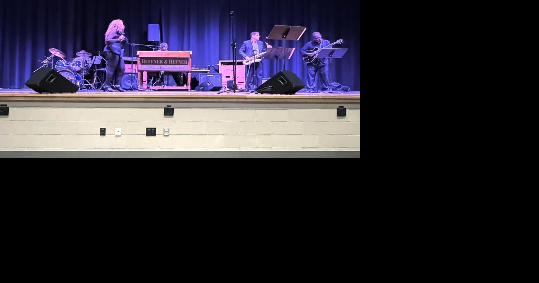 Heffner & Hefner and Band perform for AJSHS | News | leadertimes.com