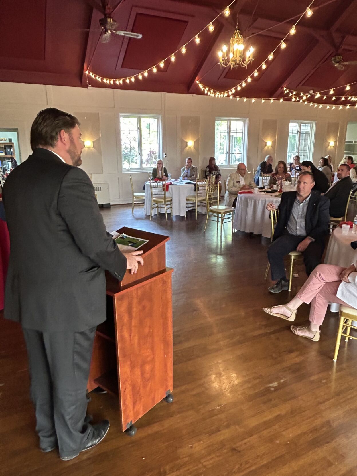 PA State Sen. Pittman speaks at Alle Kiski Strong Chamber luncheon ...