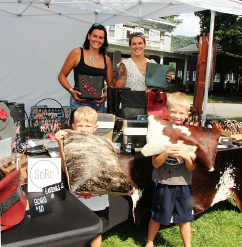 Fort Armstrong Folk Festival kicks off in K-Town | News | leadertimes.com