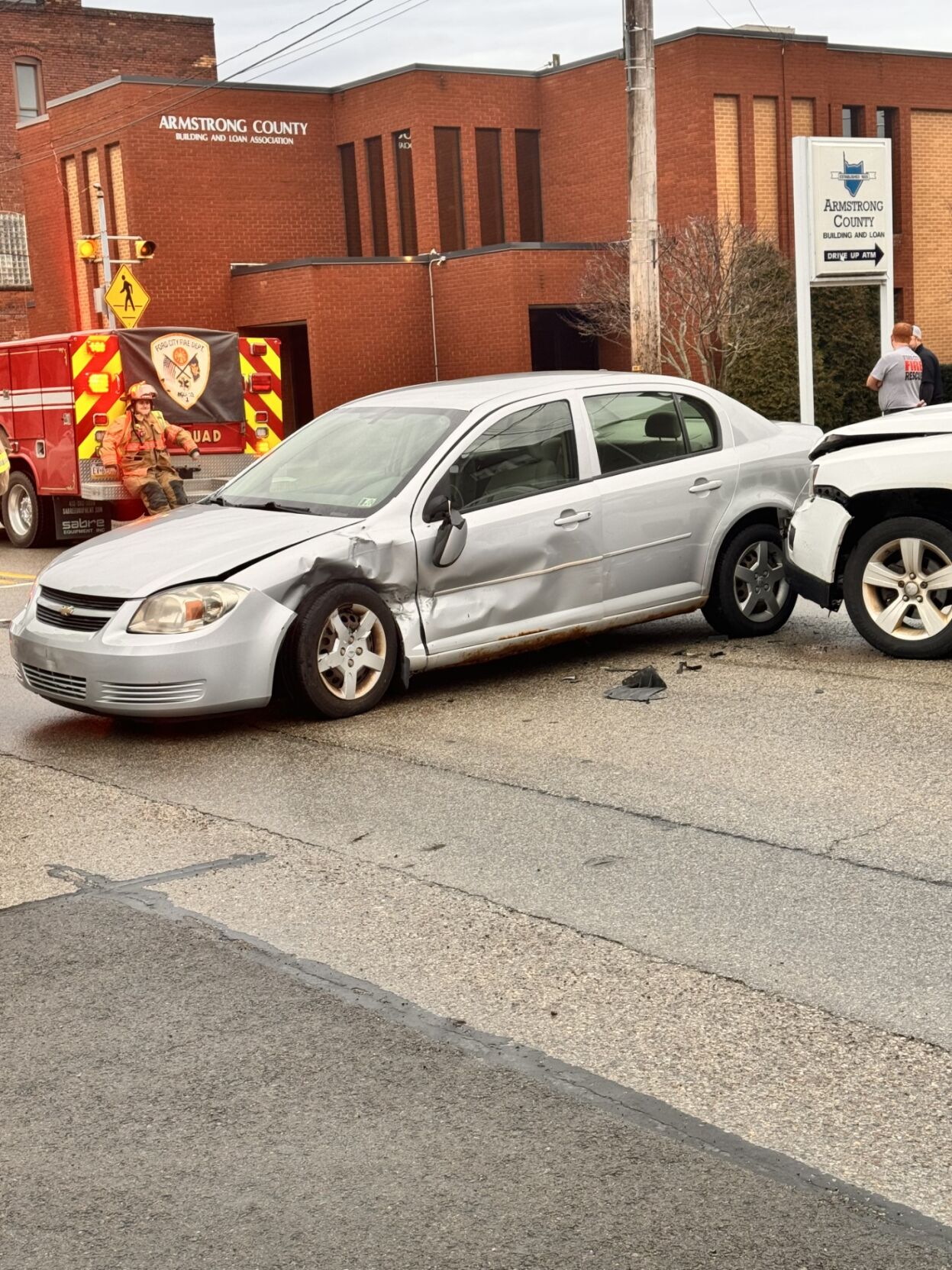 Two-vehicle accident happens in Ford City | News | leadertimes.com