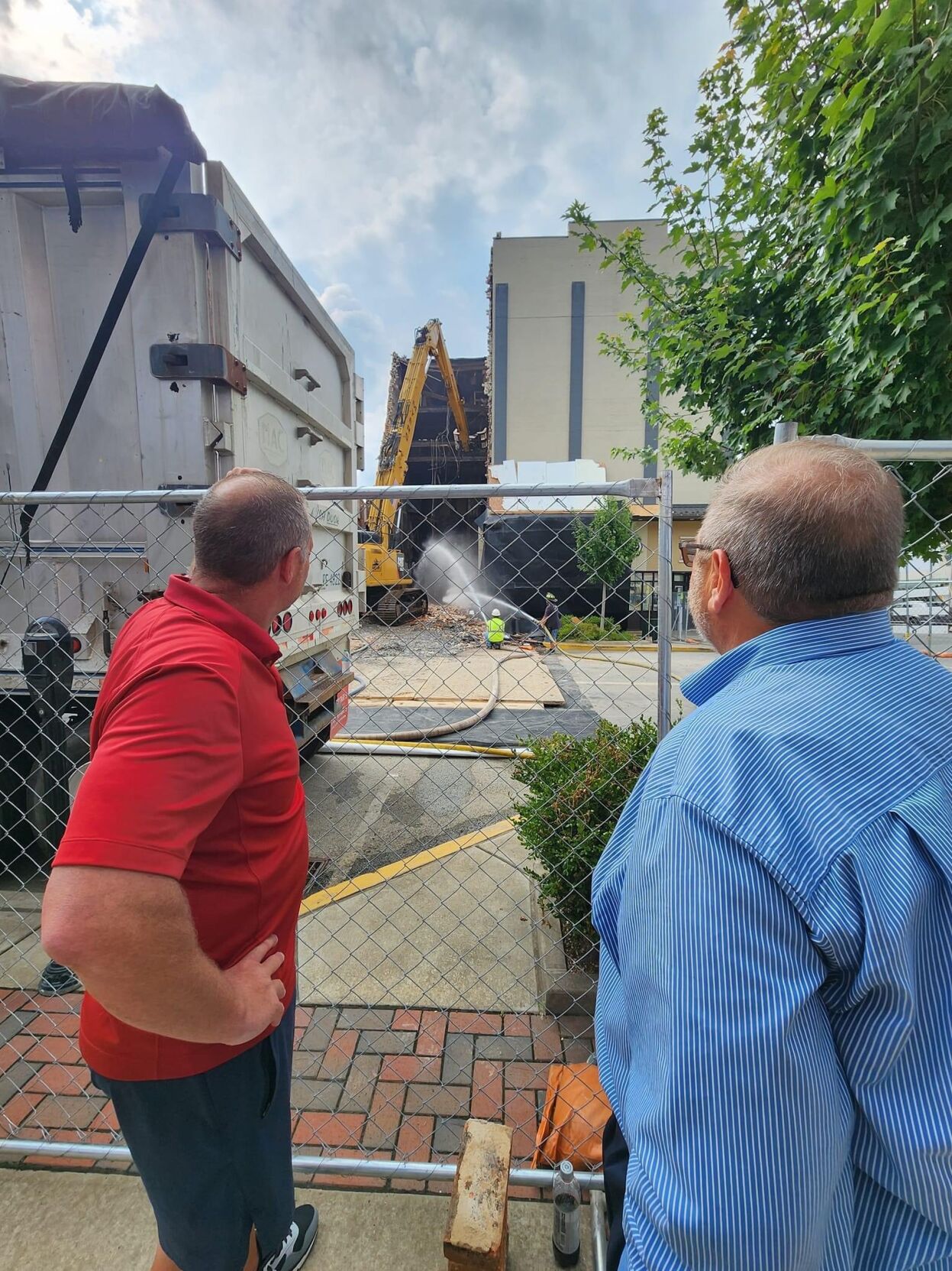 Demolition of the McConnell-Watterson building continues | News ...