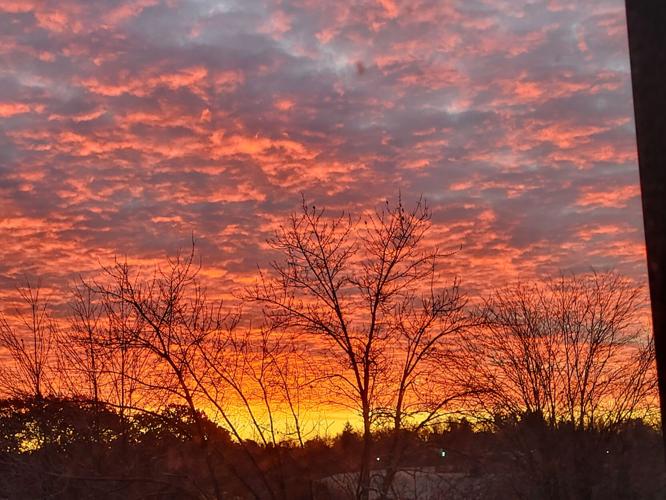 Frosty, sunny fall morning | News | leadertimes.com