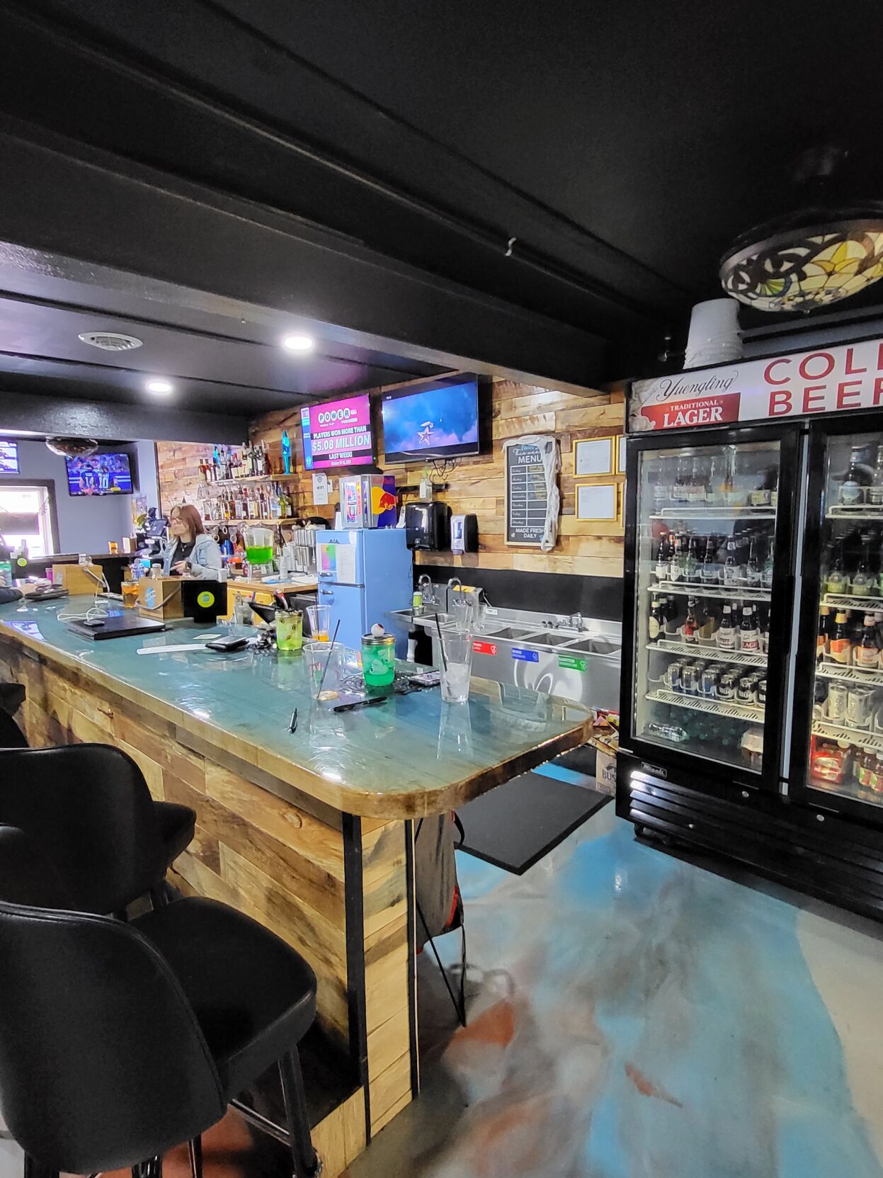 Moving forward with a new bar restaurant honoring Ruby | News | leadertimes.com