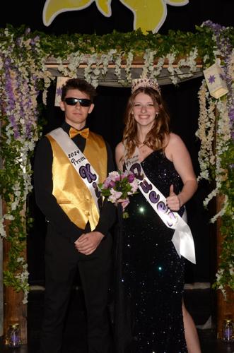 Apollo-Ridge High School prom King and Queen are crowned | News ...