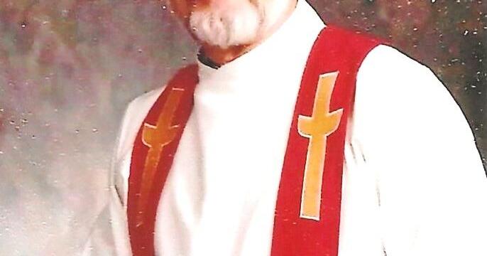 The Reverend Eugene H. Moore | Obituaries | leadertimes.com