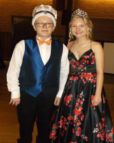 Dressed to the nines, Armstrong Junior-Senior High School students ...