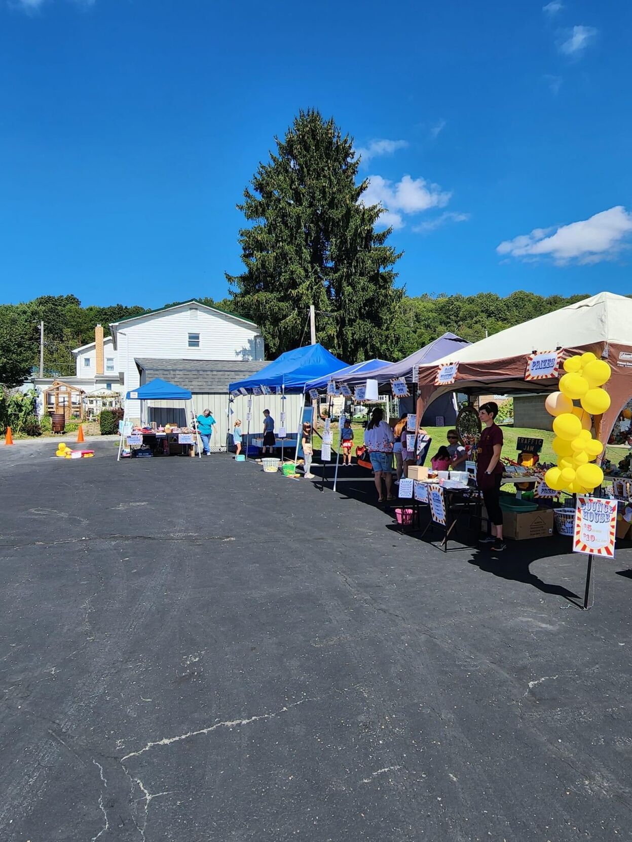 St. Lawrence Fall Festival welcomes crowds | News | leadertimes.com
