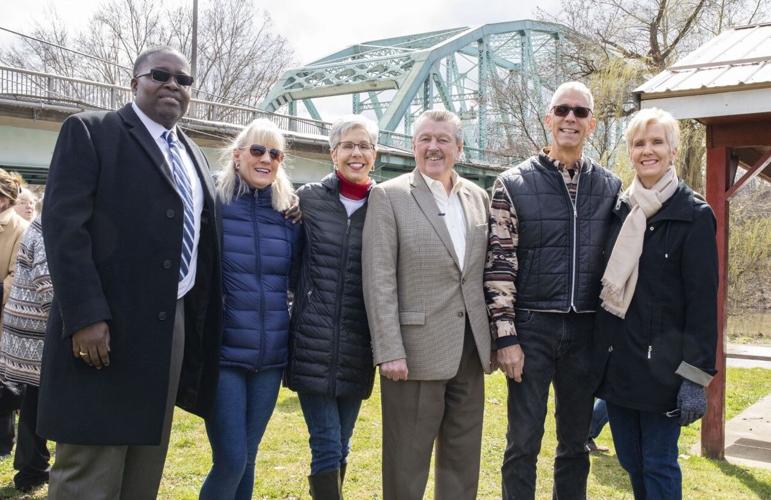 Vandergrift Bridge renamed the "Rudy Minarcin Bridge" in ceremony in ...
