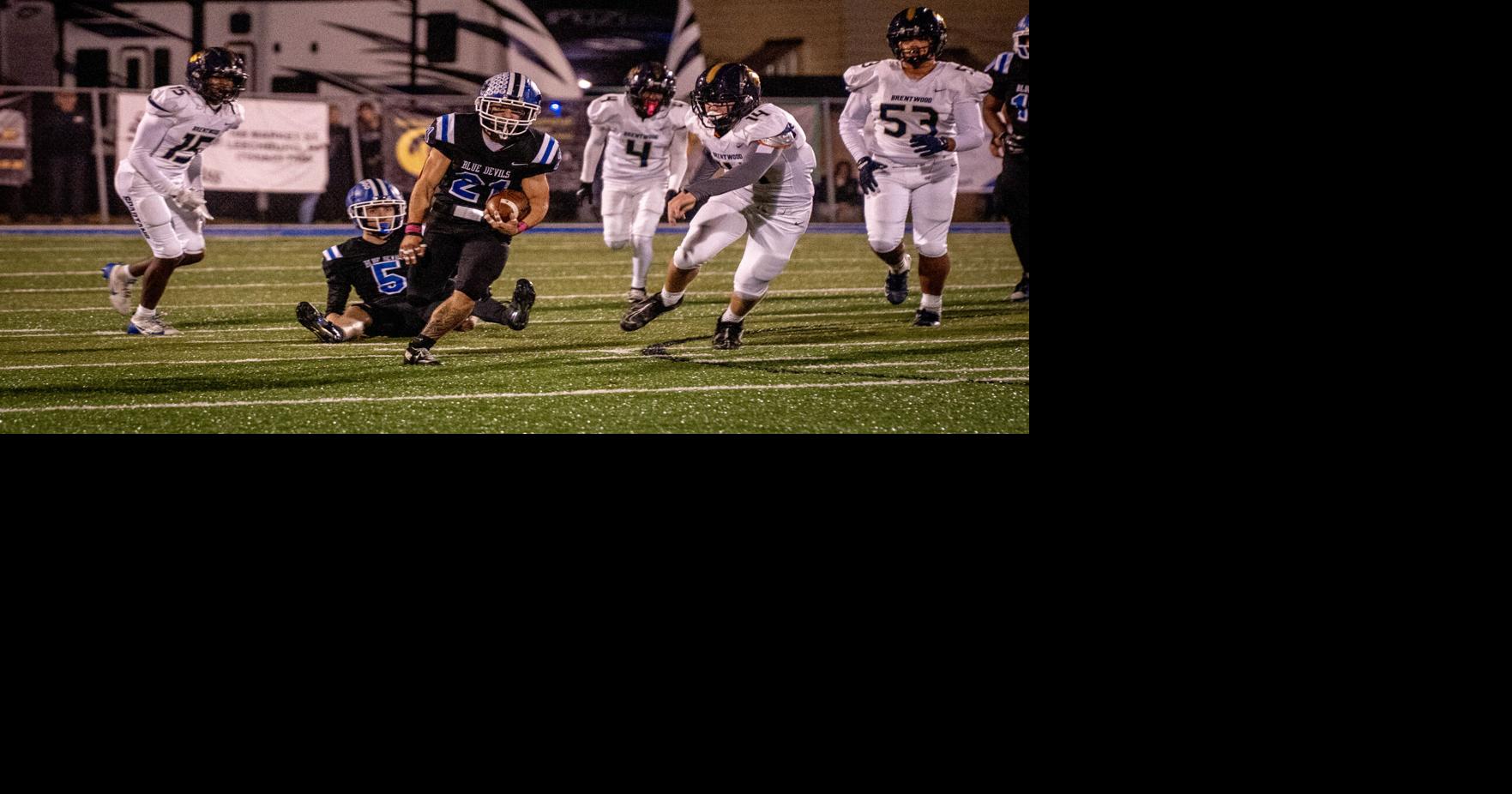 Week 8 High School Football Recap: Leechburg rides Andrasy legs to ...
