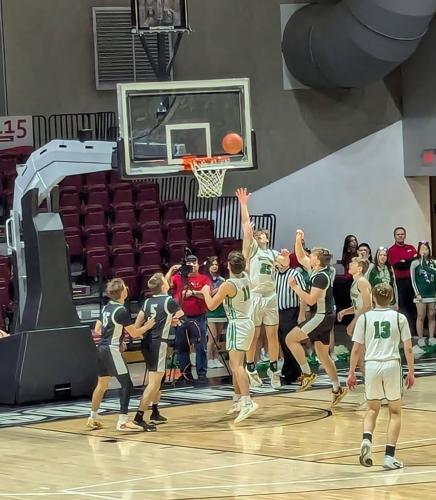 Scoreless second quarter helps sink the Wolves in Heritage Conference ...