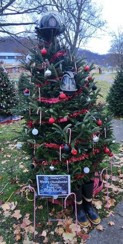 Ford City Fantasy of Trees on display | News | leadertimes.com