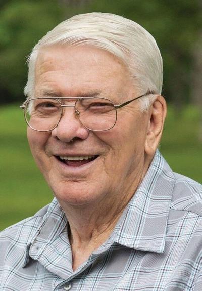 Harry Ruff | Obituaries | leadertimes.com
