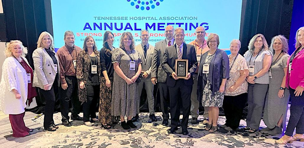 Retiring hospital CEO awarded | News | lebanondemocrat.com