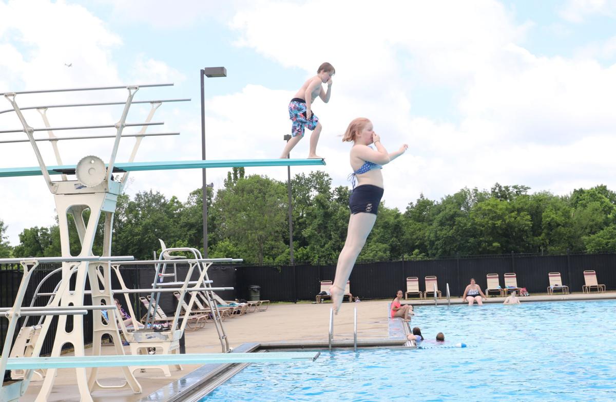 Jimmy Floyd kicks off summer with reopened pool | Entertainment ...