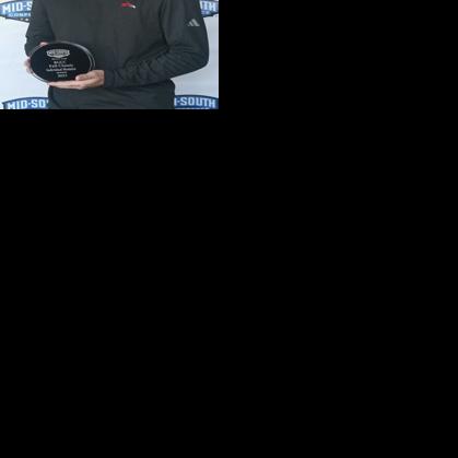 Scullion wins third straight tournament | Sports | lebanondemocrat.com