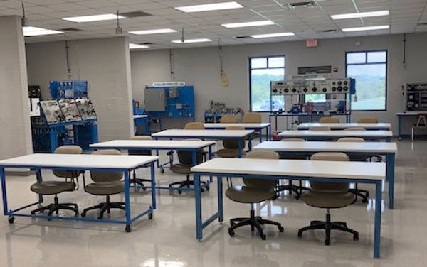 Tcat Hartsville Expands Tchs Mechatronics Lab Hartsville