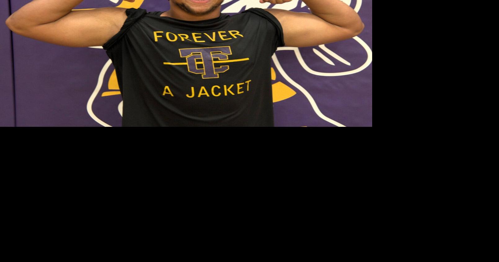 Jackets hold lift-a-thon | Hartsville | lebanondemocrat.com