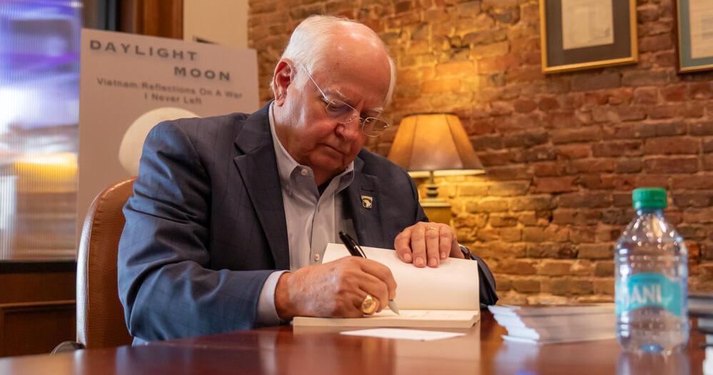 Retired Wilson County Sheriff releases new book about service in ...