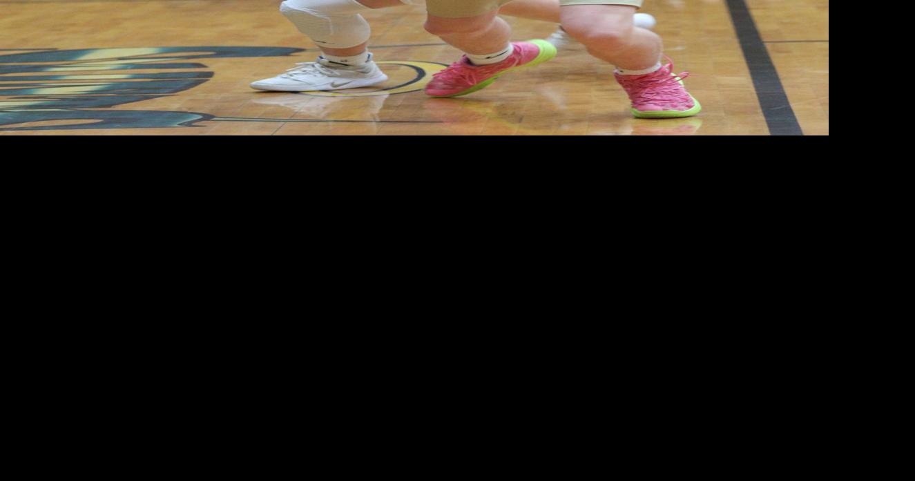 Commanders go the distance late to edge MJCA | Sports | lebanondemocrat.com