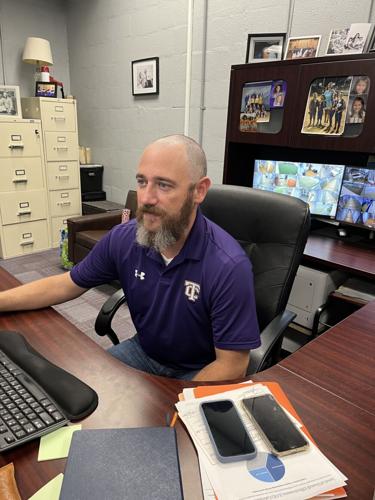 Leading by example | Hartsville | lebanondemocrat.com