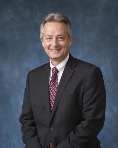 Retiring hospital CEO awarded | News | lebanondemocrat.com