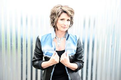Lisa Brokop bringing Legendary Ladies of Country to Lewistown | Music ...