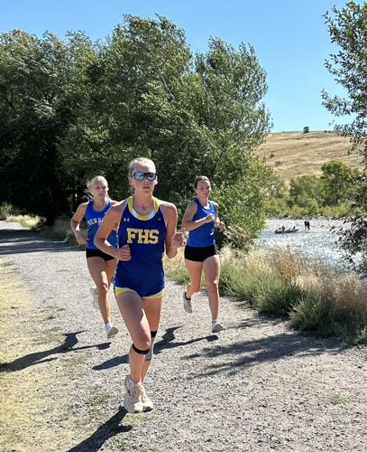 Fergus girls take first at PHS Invite | Sports | lewistownnews.com