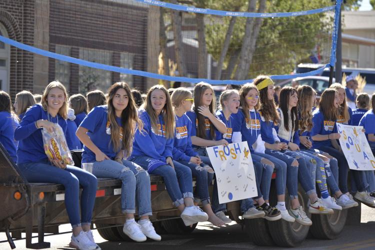 Photos from the FHS Homecoming parade | News | lewistownnews.com